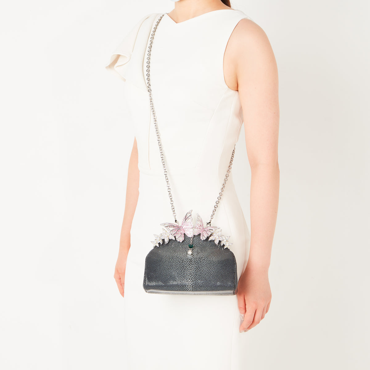 Mirabel – Ming Ray